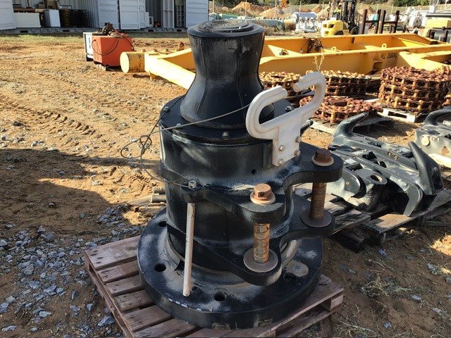 Capstan Mooring Winch with 2x 75 KGs WLL Trelleborg Quick Release Hooks ...