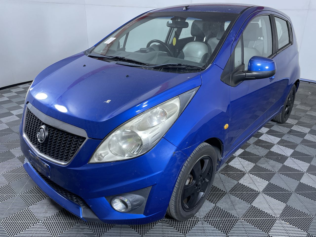 2011 Holden Barina Spark CDX MJ Manual Hatchback Auction (0001-50503899 ...