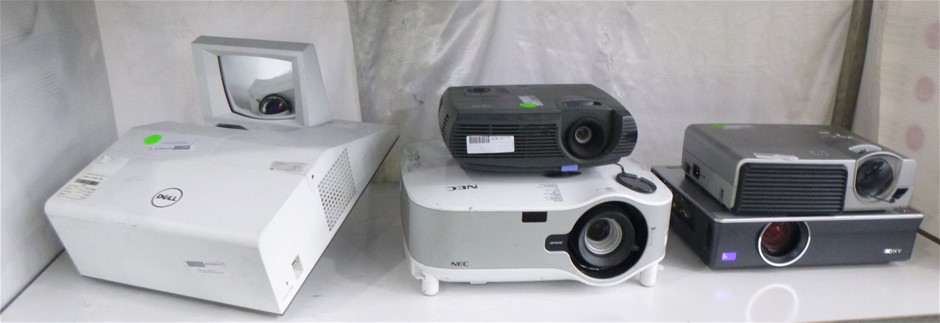 Bulk Lot Of Assorted Brand Projectors Auction (0007-2553198) | Grays ...