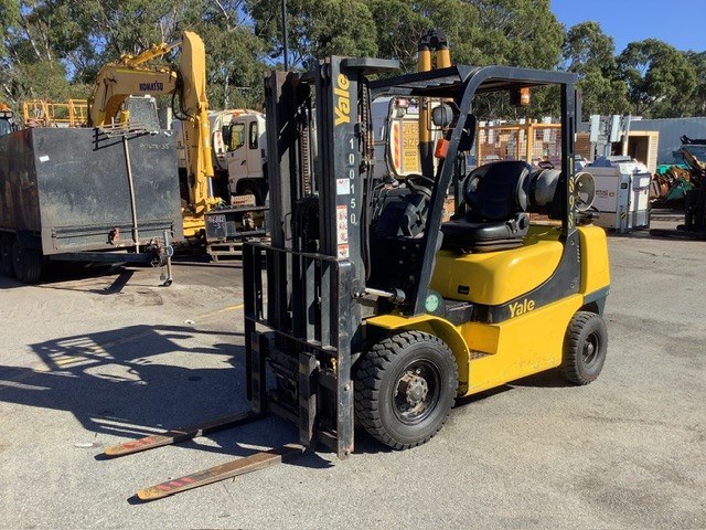 Yale Container Mast Counterbalance LPG Forklift Auction (0008-9042196 ...