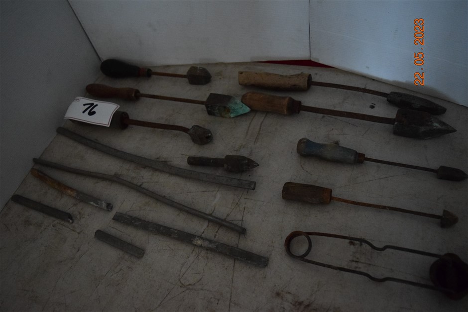 Lot of 8 Vintage Soldering Irons Auction (0076-9041797) | Grays Australia