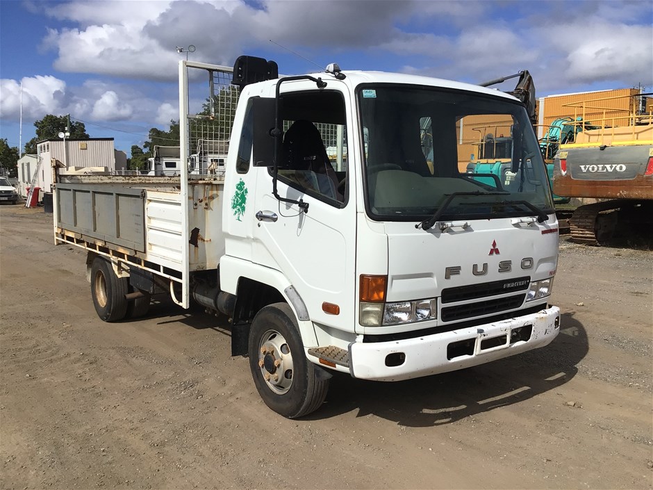 2007 Mitsubishi FK 4 x 2 Tipper Truck Auction (0002-7045434) | Grays Australia