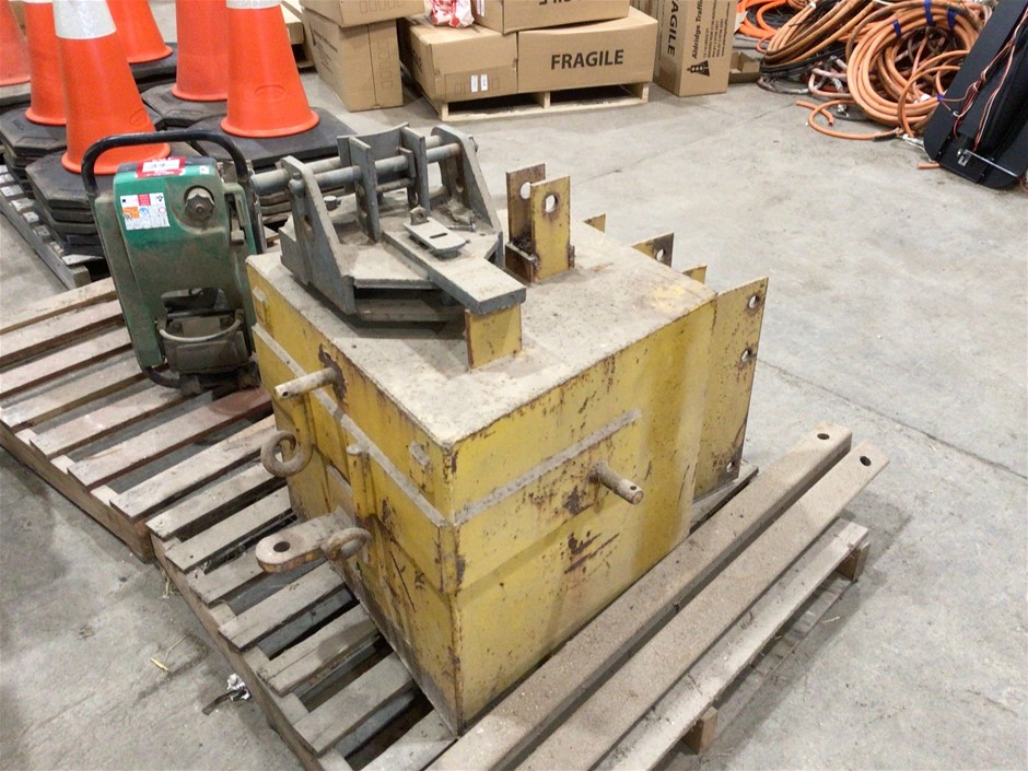 1x Steel Counter Weight Auction (0040-3025834) | Grays Australia