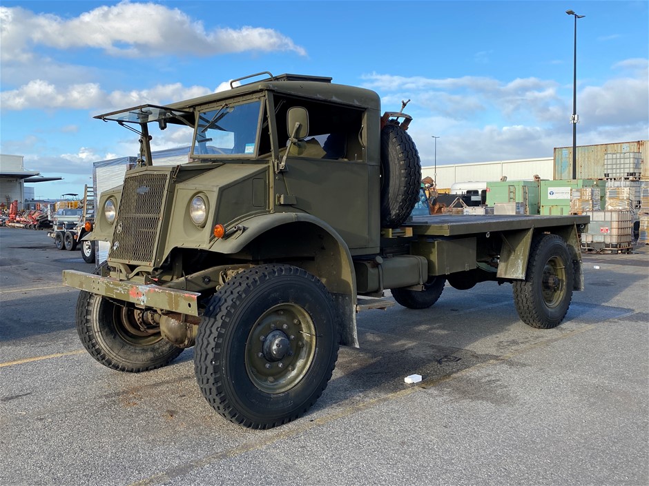 1943 Chevrolet Blitz 4x4 Petrol Tray Body Army Truck Auction (0001 ...