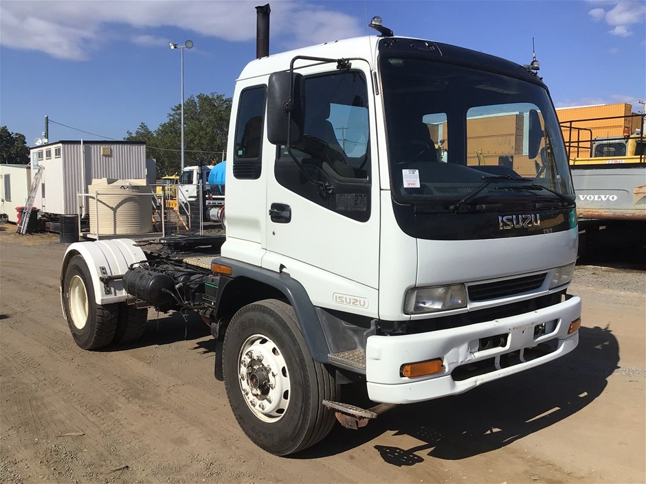 1999 Isuzu GVR 4 x 2 Prime Mover Truck Auction (0001-7045899) | Grays ...