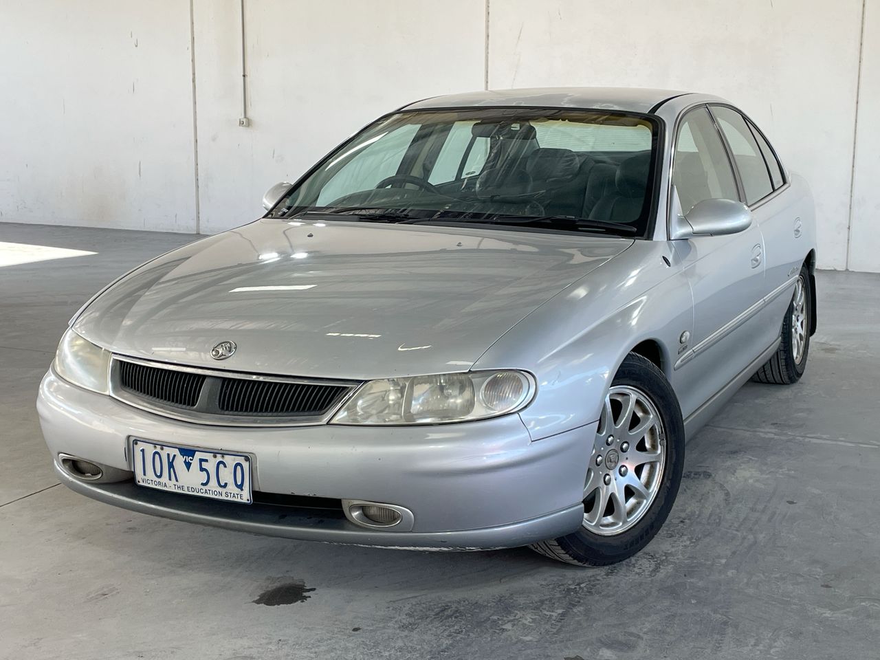 2000 Holden Calais VX V8 Automatic Sedan