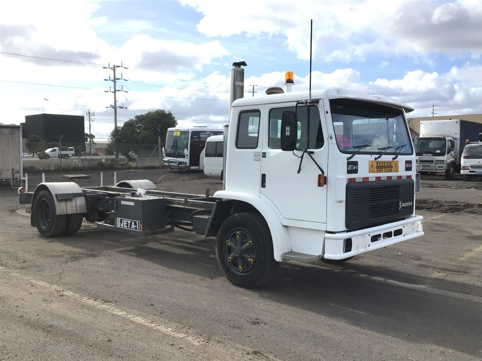 1994 International ACCO LPV D (4 x 2) Cab Chassis Truck Auction (0004 ...