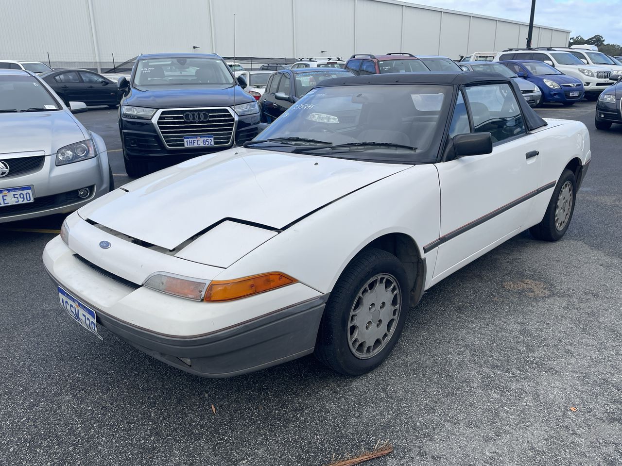 1989 Ford Capri sa Auto 2 door soft top Auction (0001-9043007) | Grays Australia
