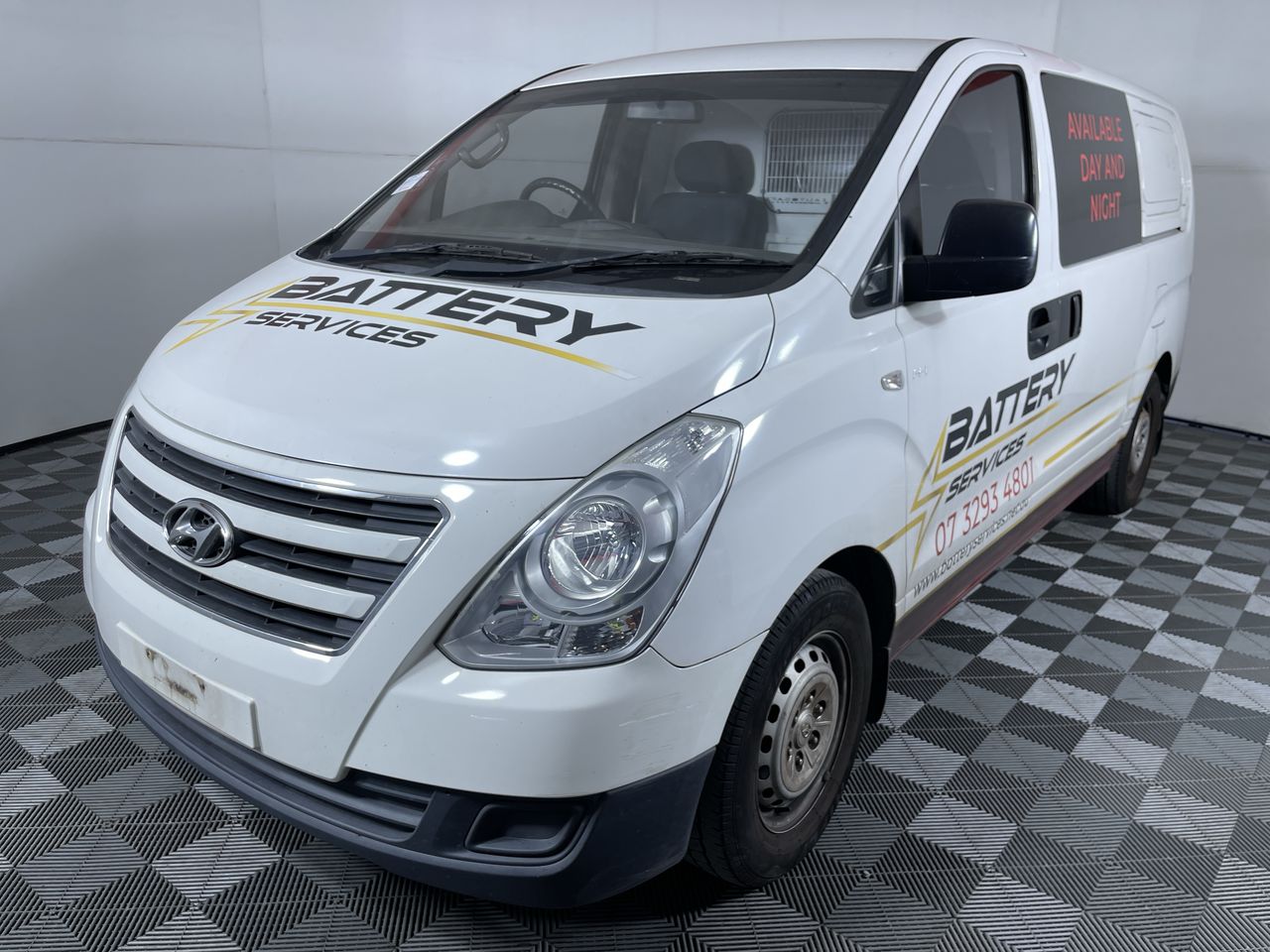 2016 Hyundai iLOAD TQ Turbo Diesel Automatic Van Auction (0002-50704545 ...