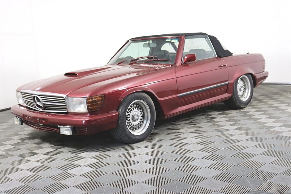 Custom Mercedes Benz 350SL (Chevrolet V8) Auto Convertible Auction ...