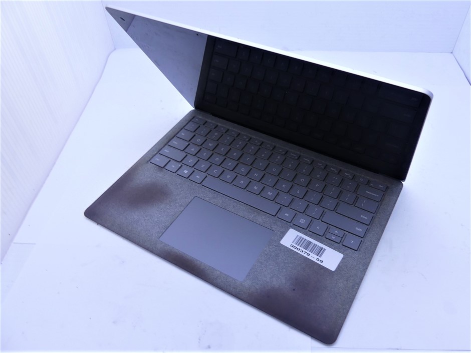 Microsoft Surface Laptop 2 Notebook Auction (0011-2554277) | Grays ...
