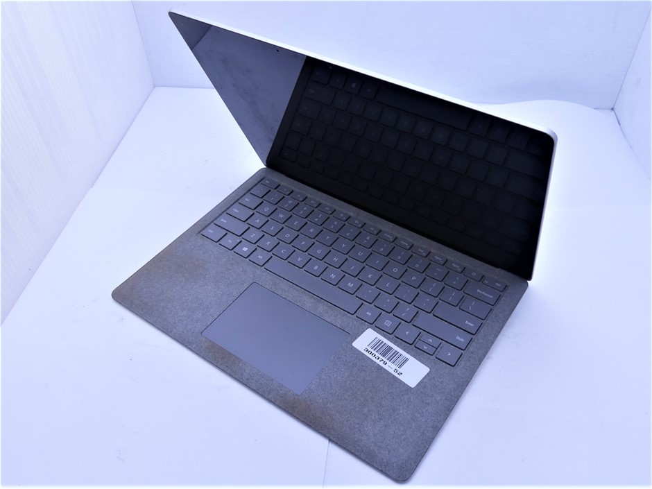 Microsoft Surface Laptop 2 Notebook Auction (0010-2554276) | Grays ...