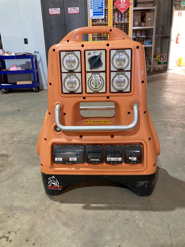 2014 Sumo REDBO32A Distribution Board - 32amp Large (Roma) Auction ...