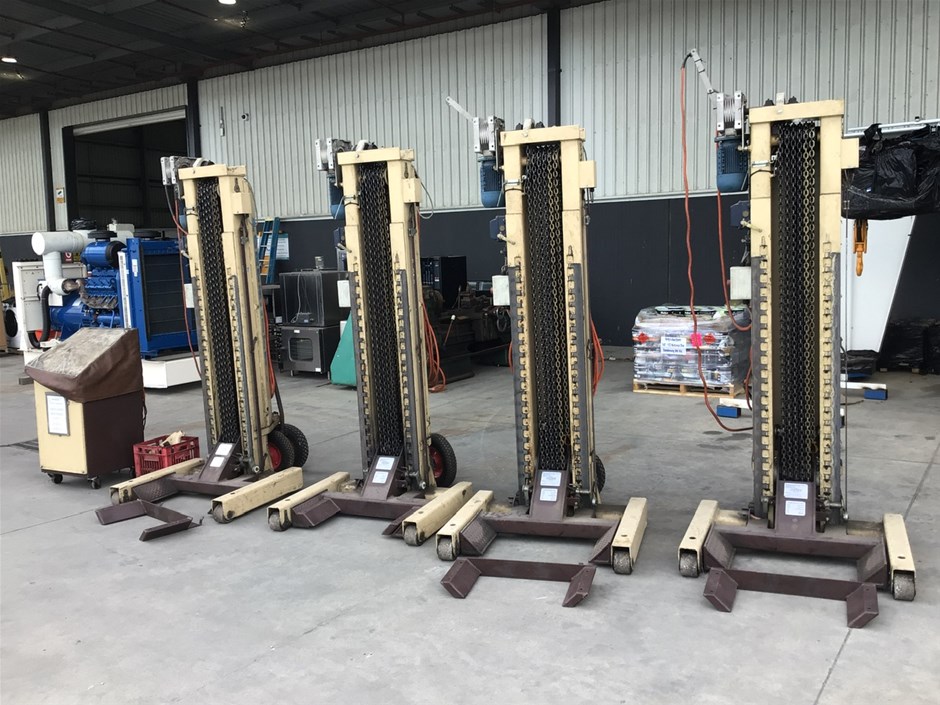 4 x Endurequip Portable Truck Hoists & Control Cabinet Auction (0001 ...
