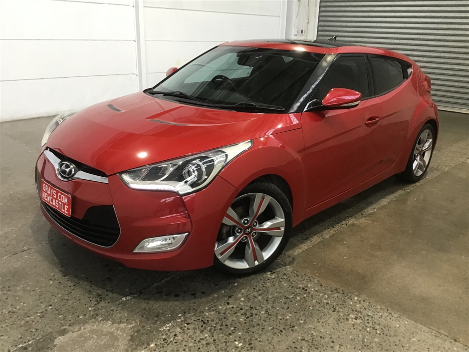 2014 Hyundai Veloster + FS Automatic Coupe Auction (0001-10904631 ...