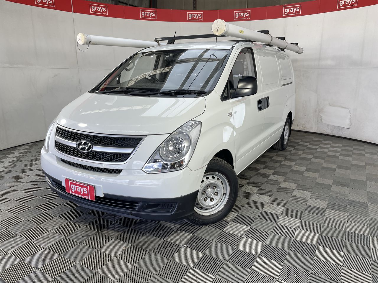 2011 Hyundai iLOAD TQ Turbo Diesel Manual Van Auction (0001-10335035) | Grays Australia