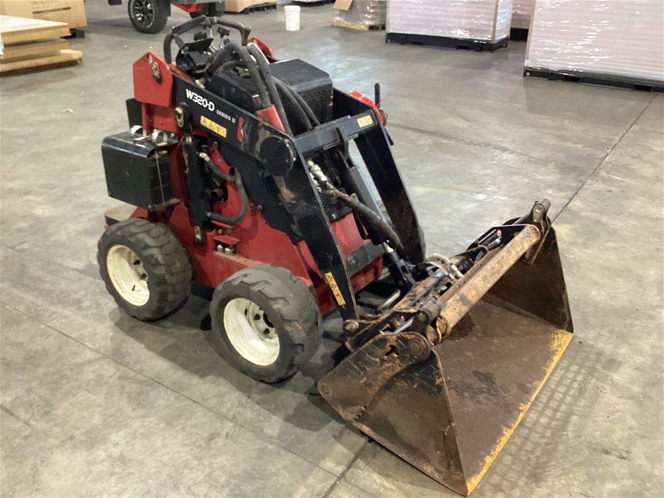 Toro W320-D Series 2 Mini Loader Auction (0005-8017656) | Grays Australia