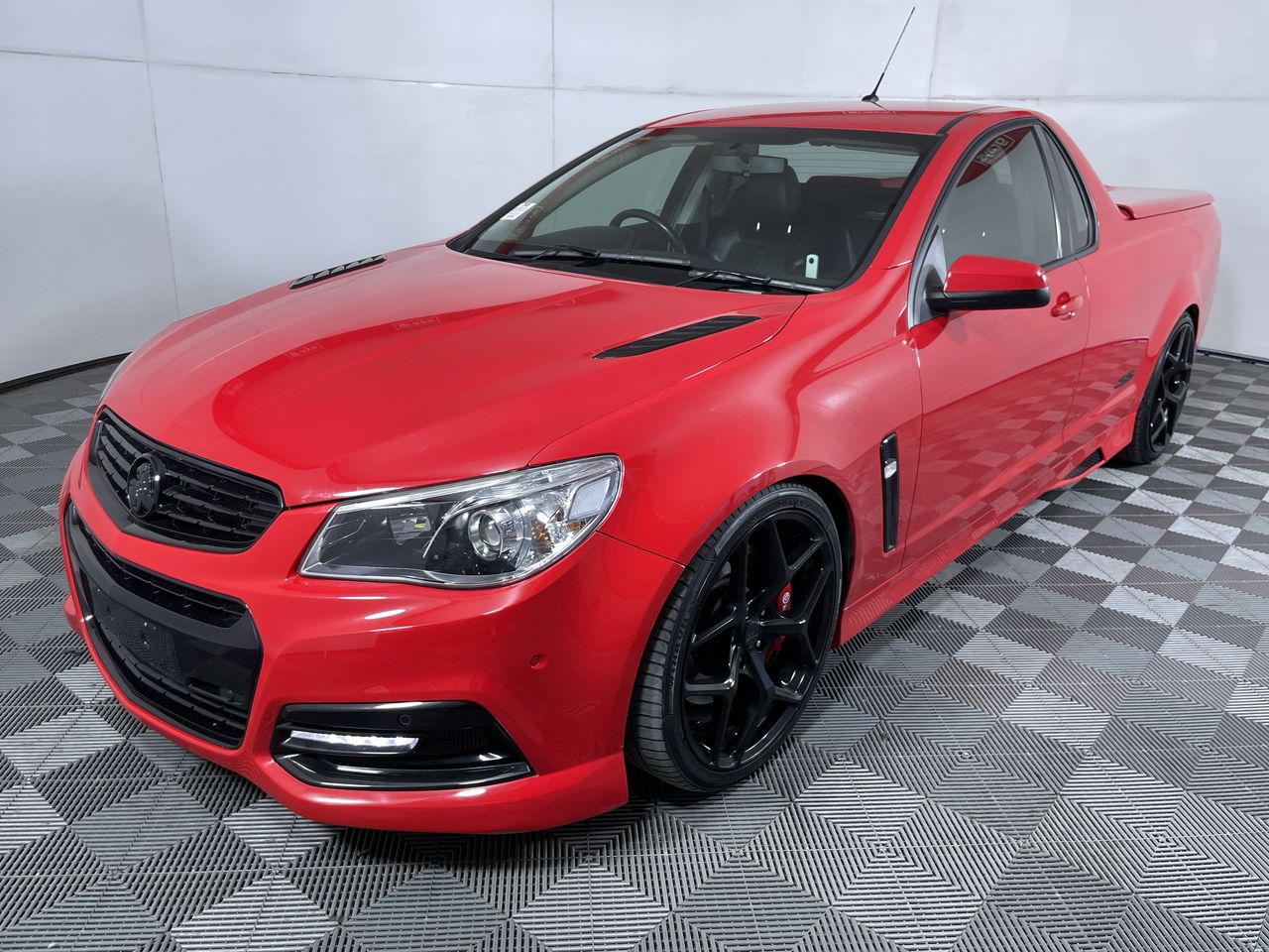 2013 Holden Ute SS VF Supercharged Automatic Ute Auction (0001-50704936 ...