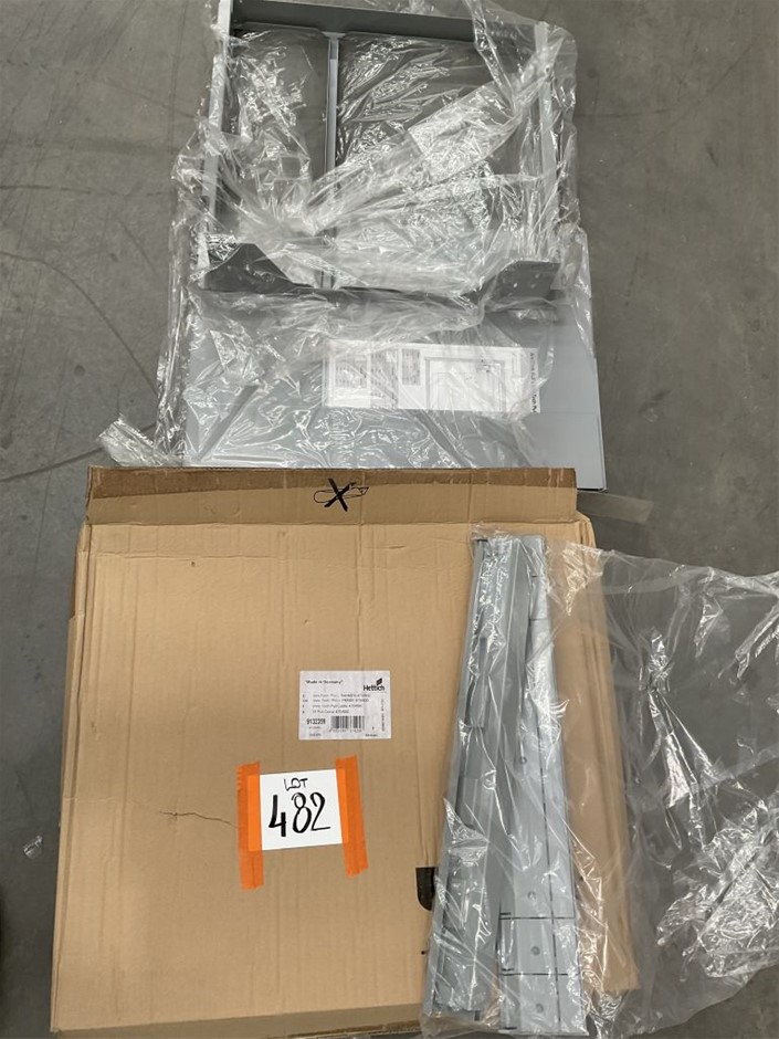 Hettich InnoTech Pull frame 470 x 600 mm Auction (0482-5053801) | Grays ...