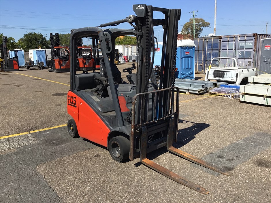 2007 Linde H18 Counterbalance Forklift Auction (1047-7048915) | Grays ...