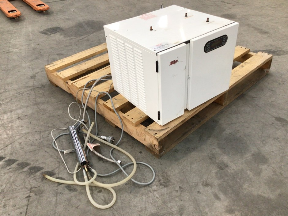 Zip Hydro Tap Boiling/Chilled Water System Auction (0041-3026619 ...