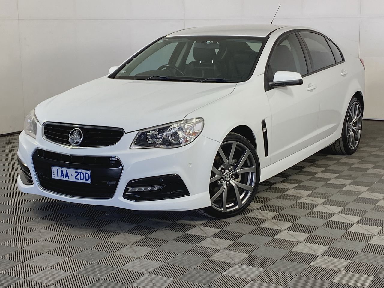 2013 Holden Commodore SV6 VF Automatic Sedan Auction (0001-21008293 ...