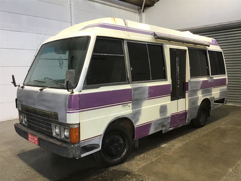 Mazda T300 Motorhome Manual Motorhome Auction (0001-10905065) | Grays ...