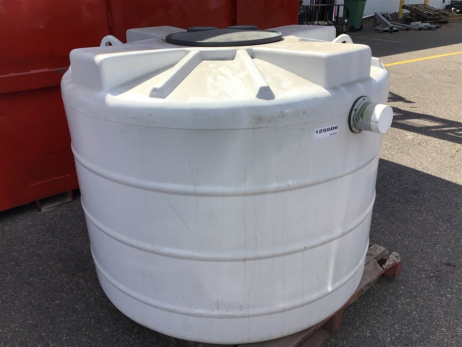 Q- Tank 1500Lt. Poly Tank Auction (0172-7046894) | Grays Australia