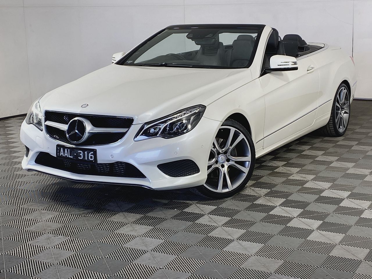 2013 Mercedes Benz E-CLASS E250 A207 Automatic Convertible Auction ...