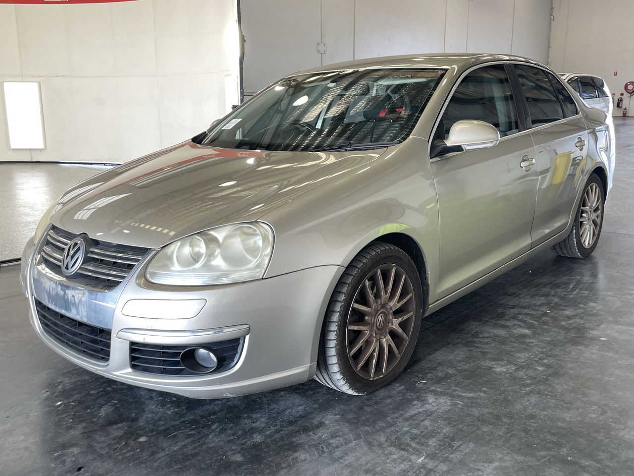 2006 Volkswagen Jetta 2.0 Turbo FSI 1KM Automatic Sedan Auction (0001 ...
