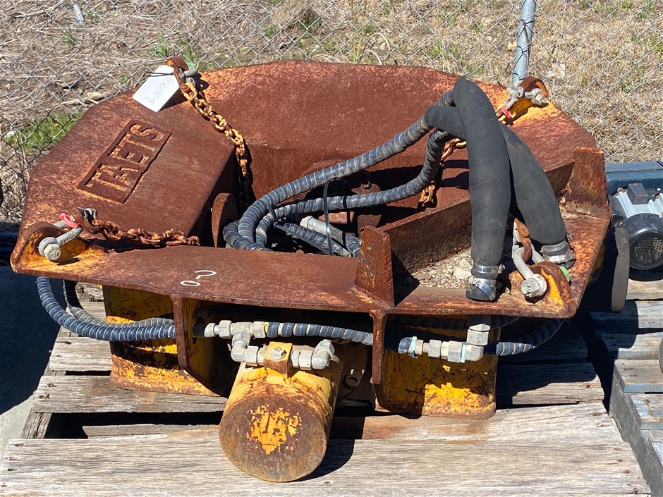 Taets Concrete Cutter Square Hydraulic Pile Cropper Auction (0024 ...