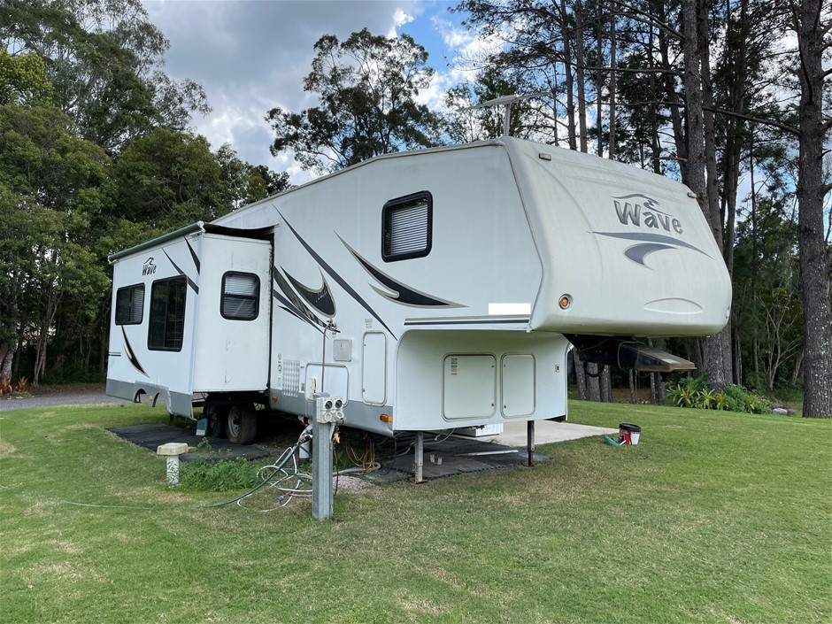 2008 MVP Wave Fifth Wheeler Caravan Auction (0001-50081837) | Grays ...