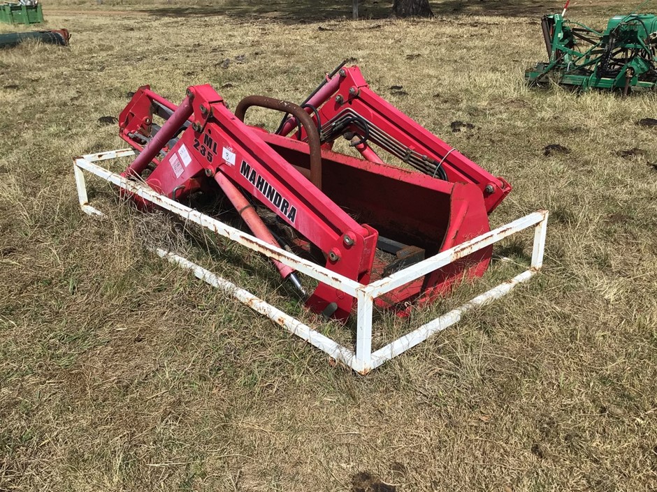 Taesung Mahindra ML235 Front End Loader Auction (0008-7047088) | Grays ...