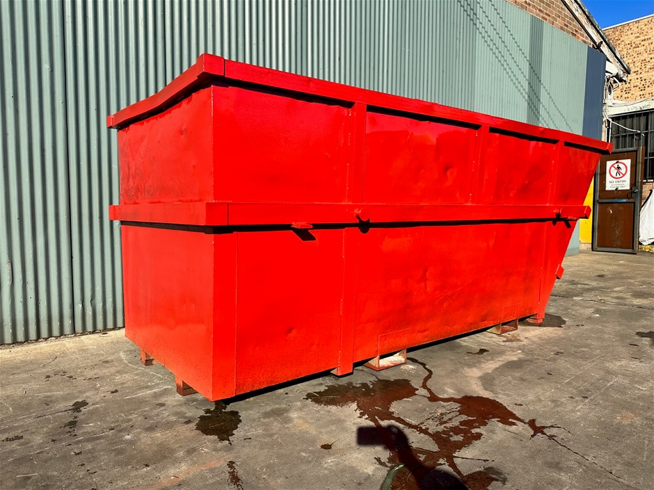 9 cubic metre full back skip bin D13 Auction (0009-7047123) | Grays ...