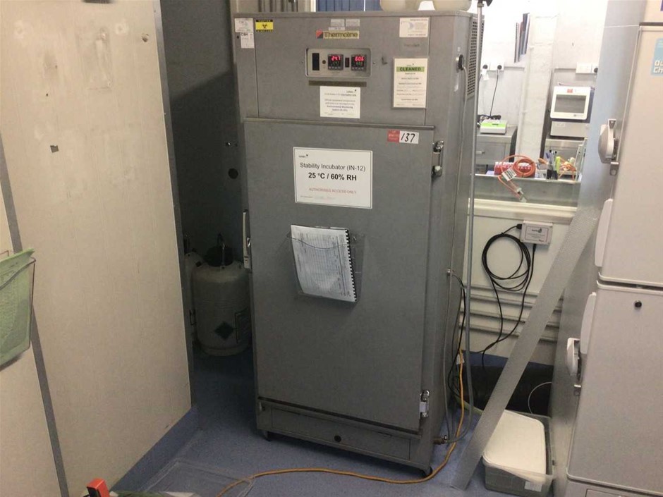 THERMOLINE Temperature-Humidity Cabinet (Labelled Stability Incubator ...
