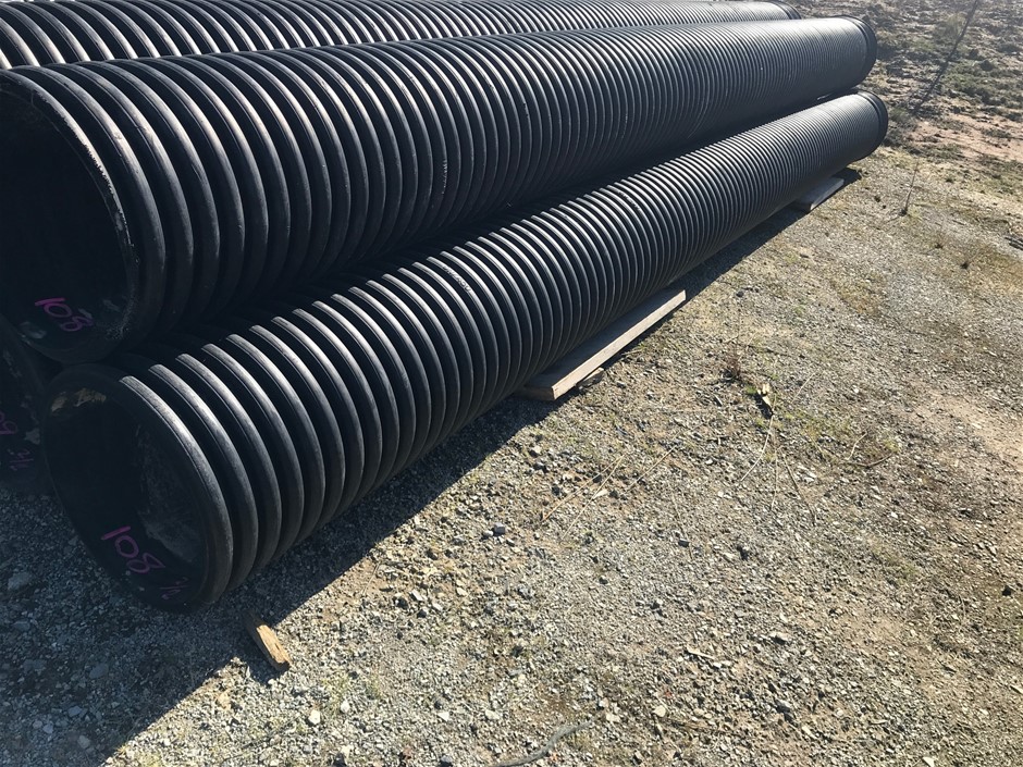 2x Lengths of Enviropipe Corrugated Poly Pipe Auction (0111-3027571 ...