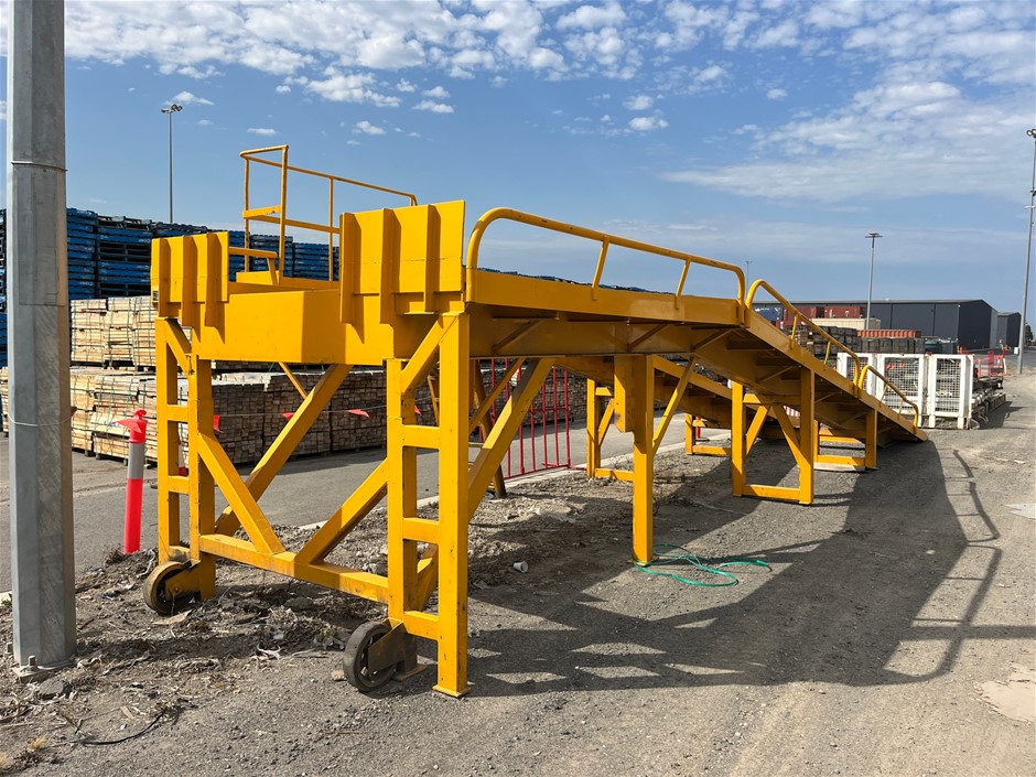 2019 Transport Engineering Vehicle Loading Ramp Auction (0028-3026850 ...