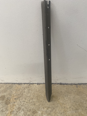 Steel Star (Y) post, Black, 0.6m Auction (0001-9045120) | Grays Australia