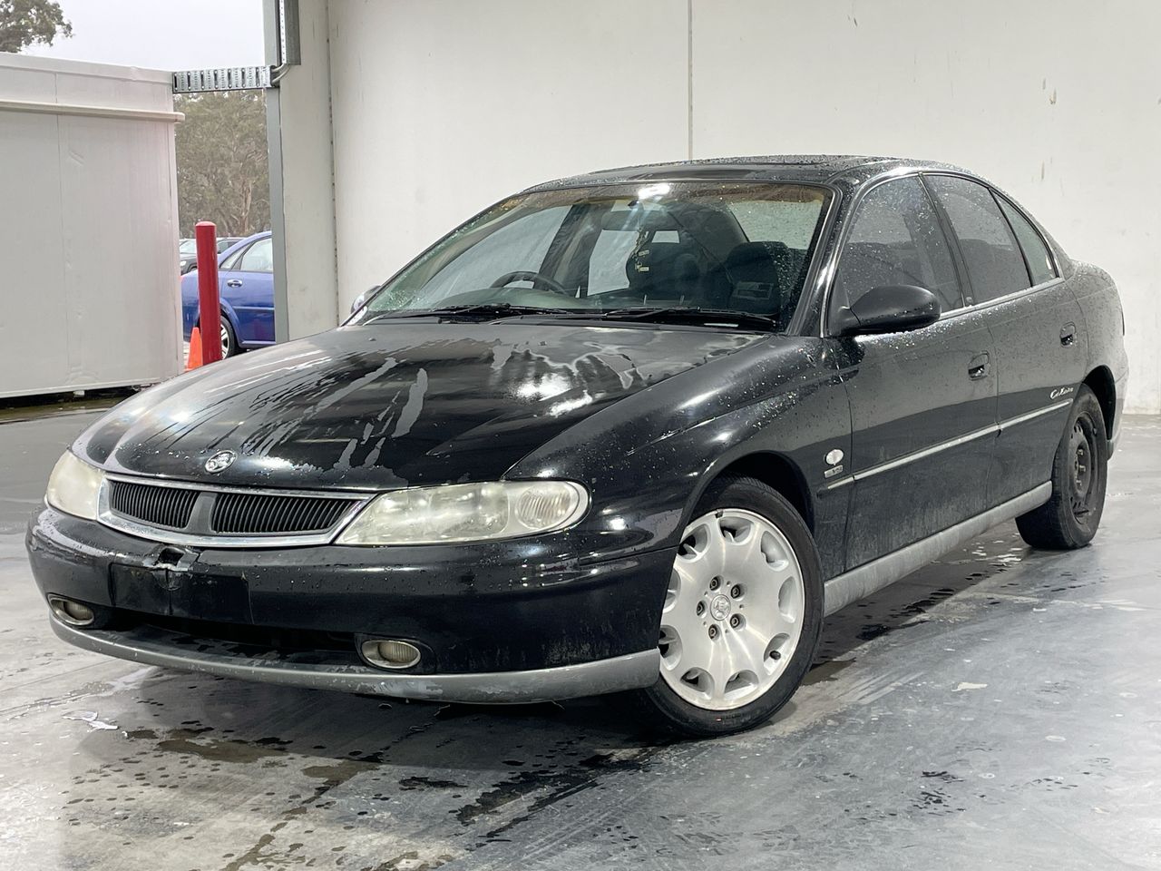 2001 Holden Calais VX Automatic Sedan Auction (0001-21010939) | Grays ...