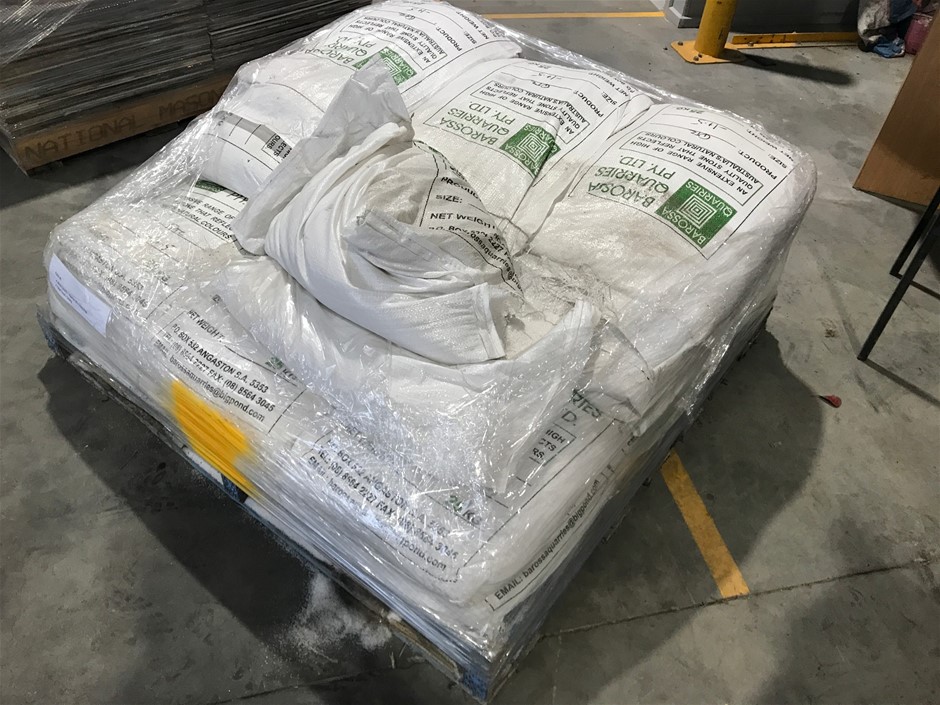 1 x Pallet Barossa Quarries White Quartz Auction (0083-3027029) | Grays ...
