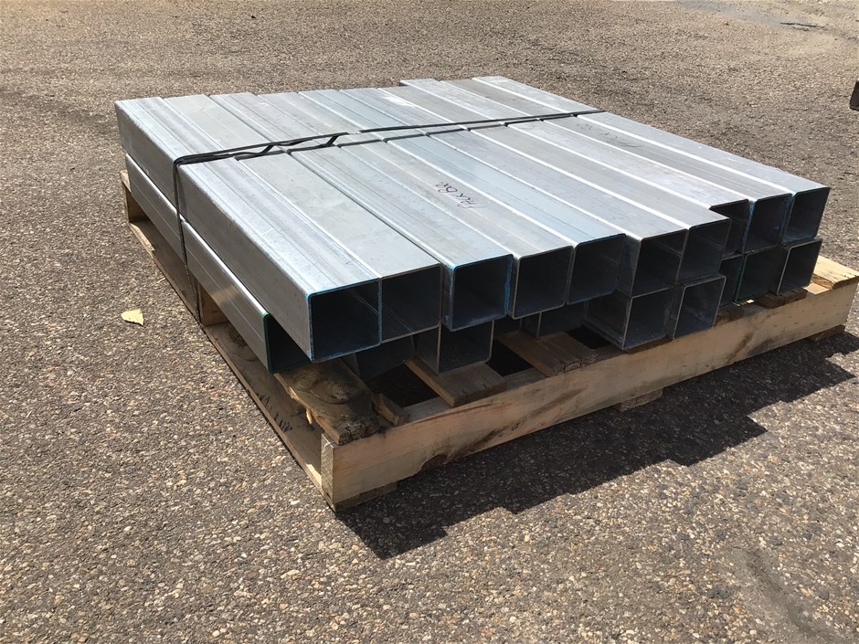 20 X Dura Galvanised Posts (Pack B2) Auction (0002-7047504) | Grays ...