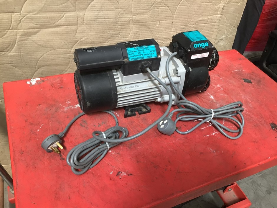 Onga 2381 Spa Pump. Auction (0002-3027229) | Grays Australia