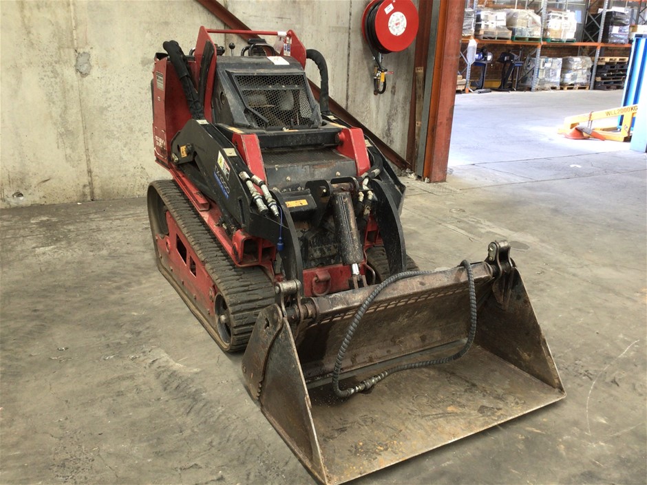 Toro TX-1000 Mini Loader Auction (0014-5054556) | Grays Australia