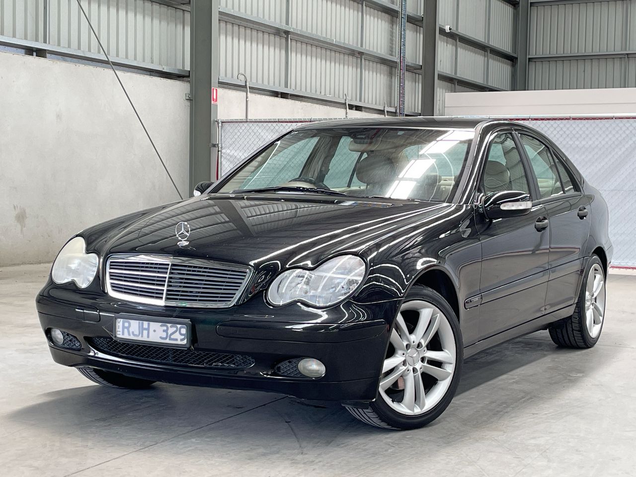2002 Mercedes Benz C180 Classic W203 Automatic Sedan Auction (0001 ...