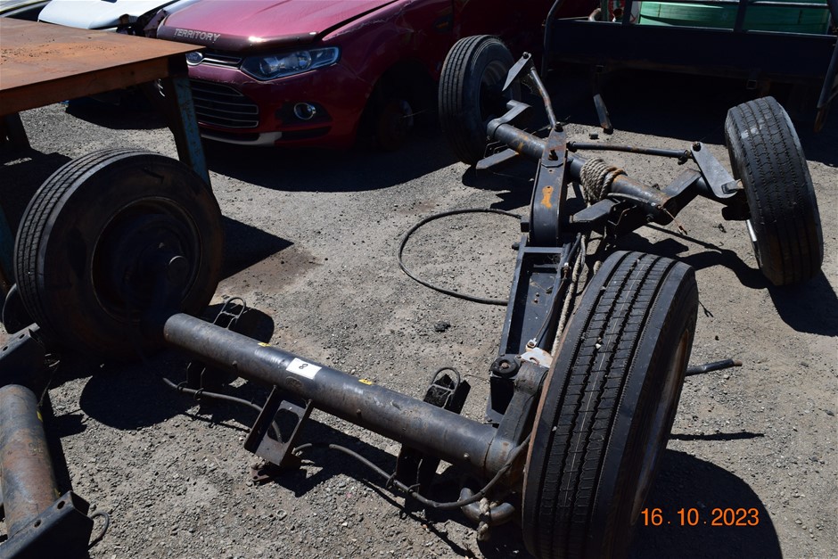 "AY" Built Dolly Front Tow and Rear Axles Assembly Auction (0008 ...
