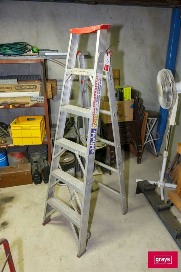 Alloy Dual Side "A" Frame Combination Ladder Auction (0117-5054408 ...