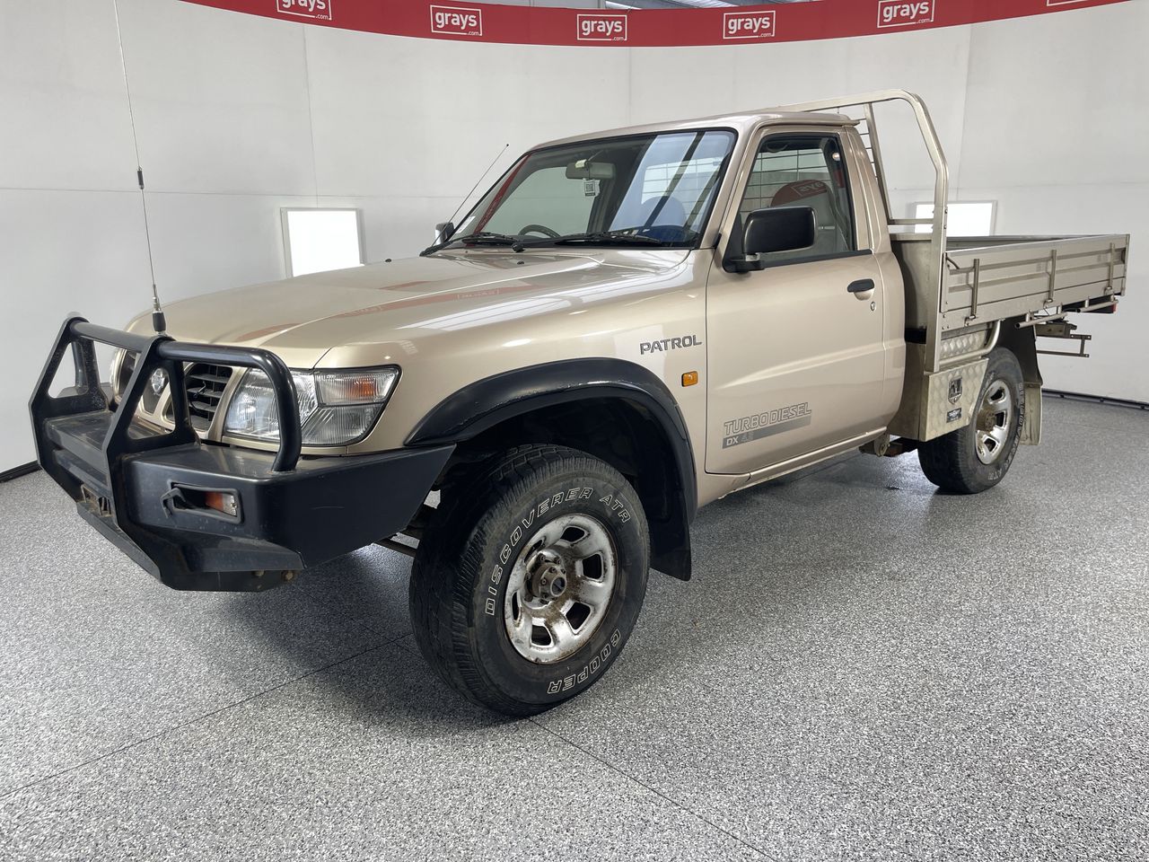 2002 Nissan Patrol DX (4x4) GU Turbo Diesel Manual Cab Chassis Auction ...