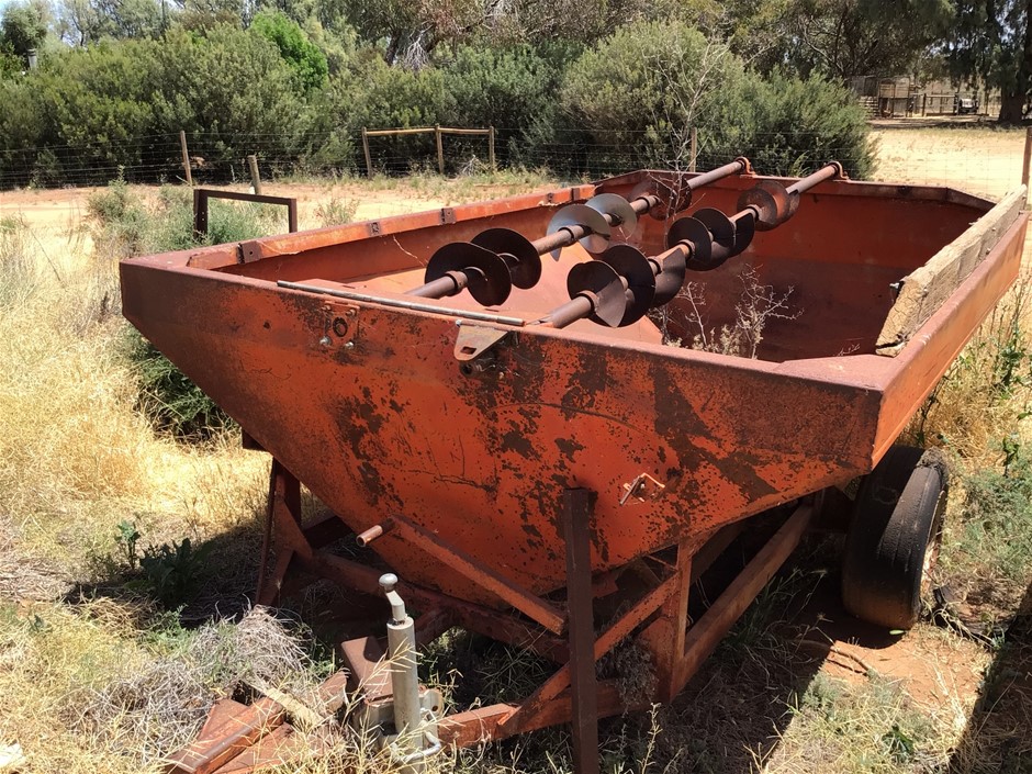 Fory Almond Bottom Dumper Auction (0002-3027441) | Grays Australia