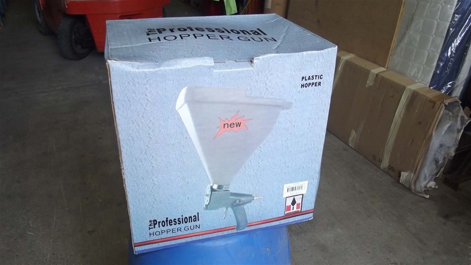 Pro Hopper Spray Guns Model CN:1-100. Box Consists Of 1x Alloy Spray ...