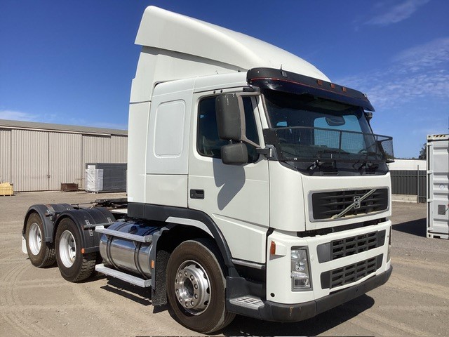 2004 Volvo FM MK2 6x4 Prime Mover Auction (0015-8018002) | Grays Australia
